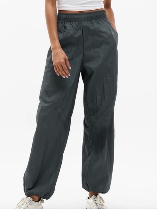 Athleta | Pants & Jumpsuits | Athleta Lunar Sheen Utility Mid Rise Pant ...